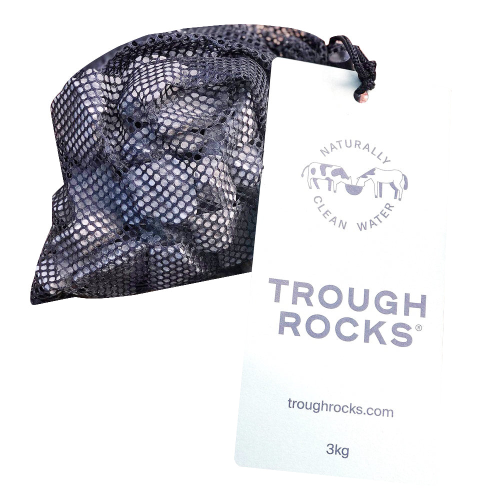 Trough Rocks 3kg Keeps Troughs Clean – Pet And Farm